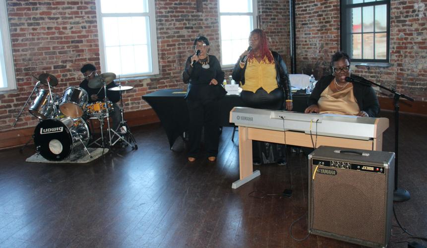 100-year-old textile artist pays tribute to legacy of Martin Luther ...