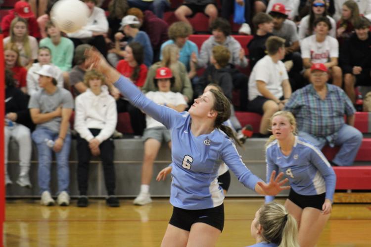 Comets’ district tourney title hopes fall just short against Tunstall ...