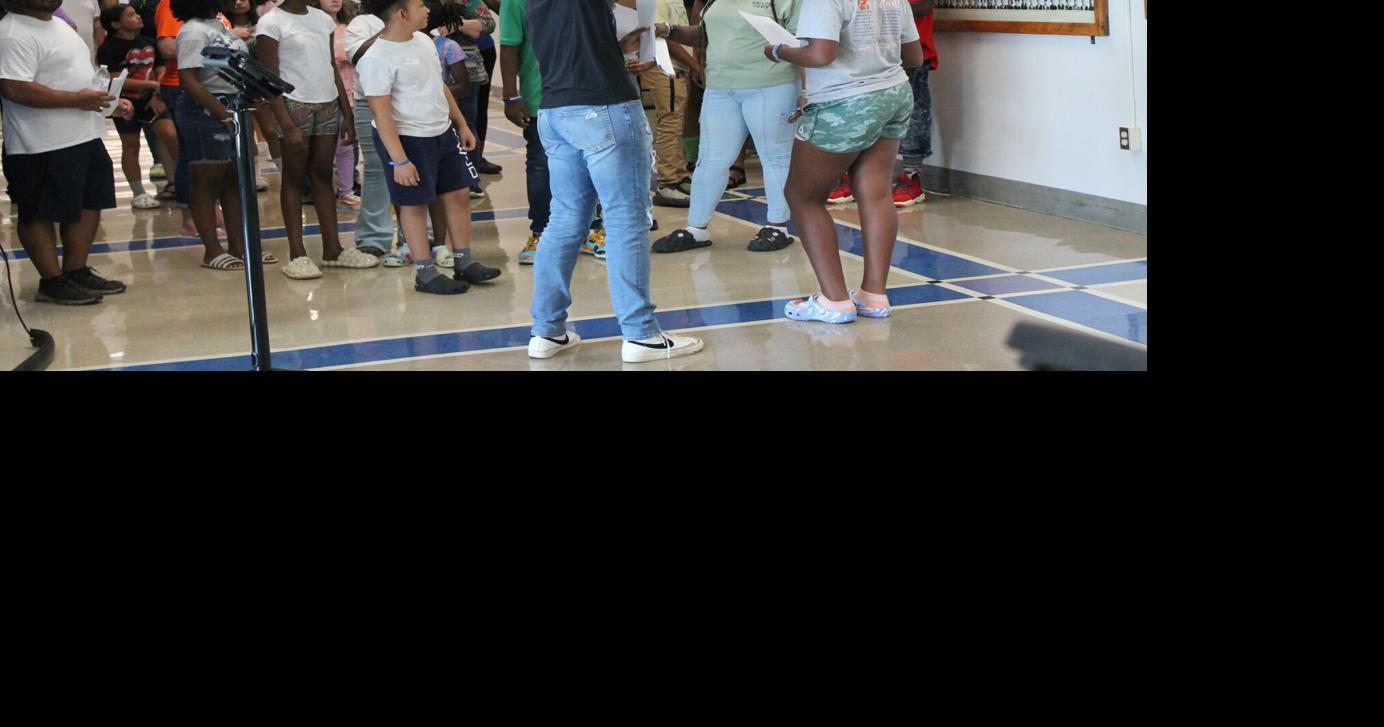 PHOTOS: Sixth graders get tour of Halifax County Middle School ...