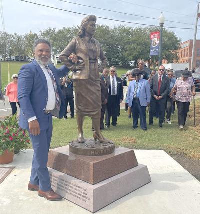 MONUMENTAL MOMENTS: Unveiling of Henrietta Lacks statue lands in the ...