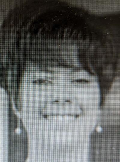 Vicki Buckner Montgomery | Obituaries | yourgv.com