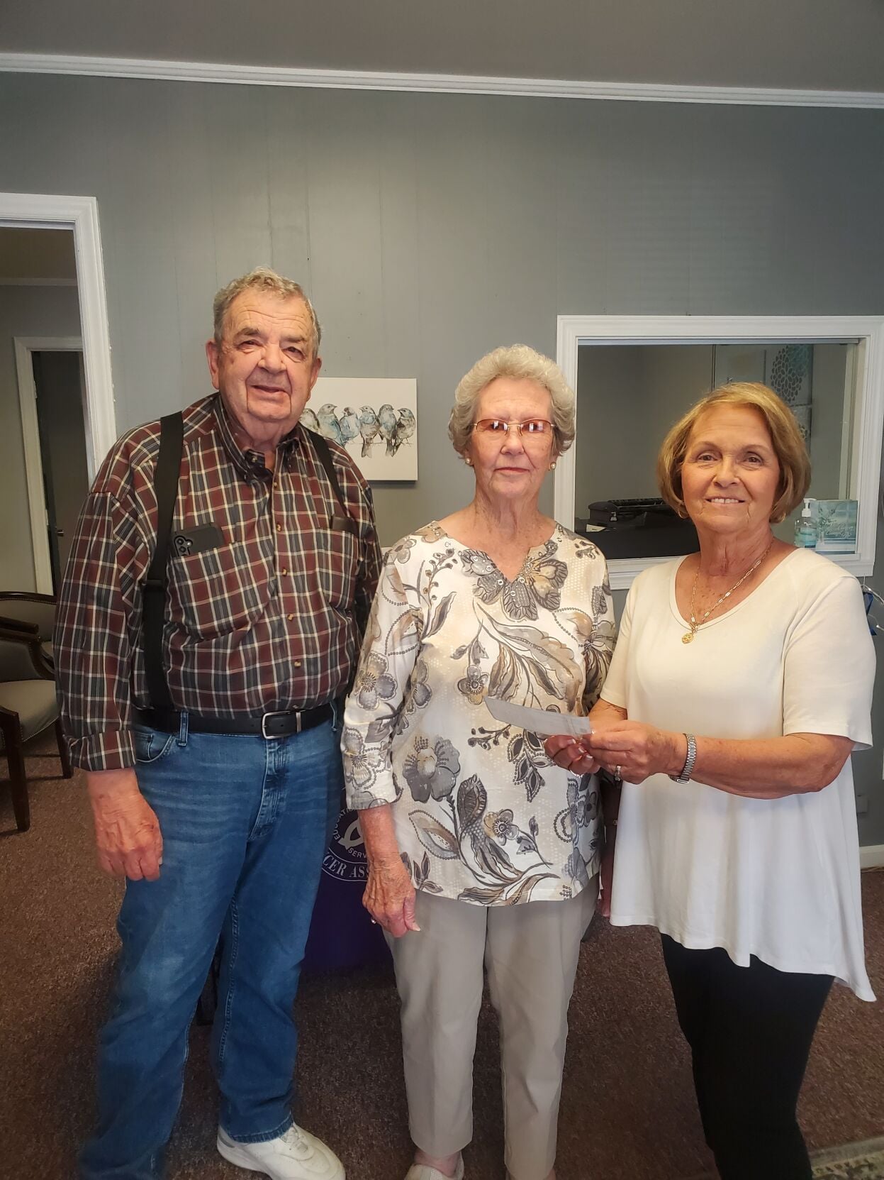 Ruritan Club presents donation | County Life | yourgv.com