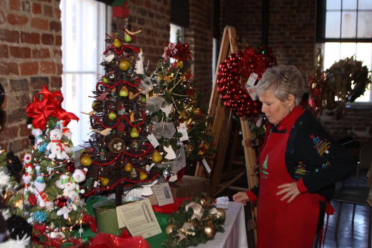 Festival of Trees rings in holiday season at Prizery | County Life ...