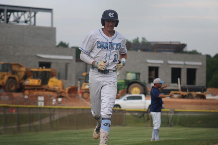 Comets smack Martinsville on Senior Night | Prep Sports | yourgv.com