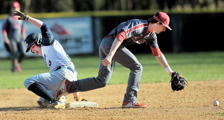 Comets top Tunstall 14-4 | Prep Sports | yourgv.com