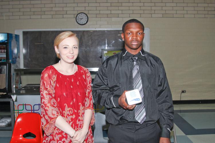 Student-athletes honored at banquet | Prep Sports | yourgv.com