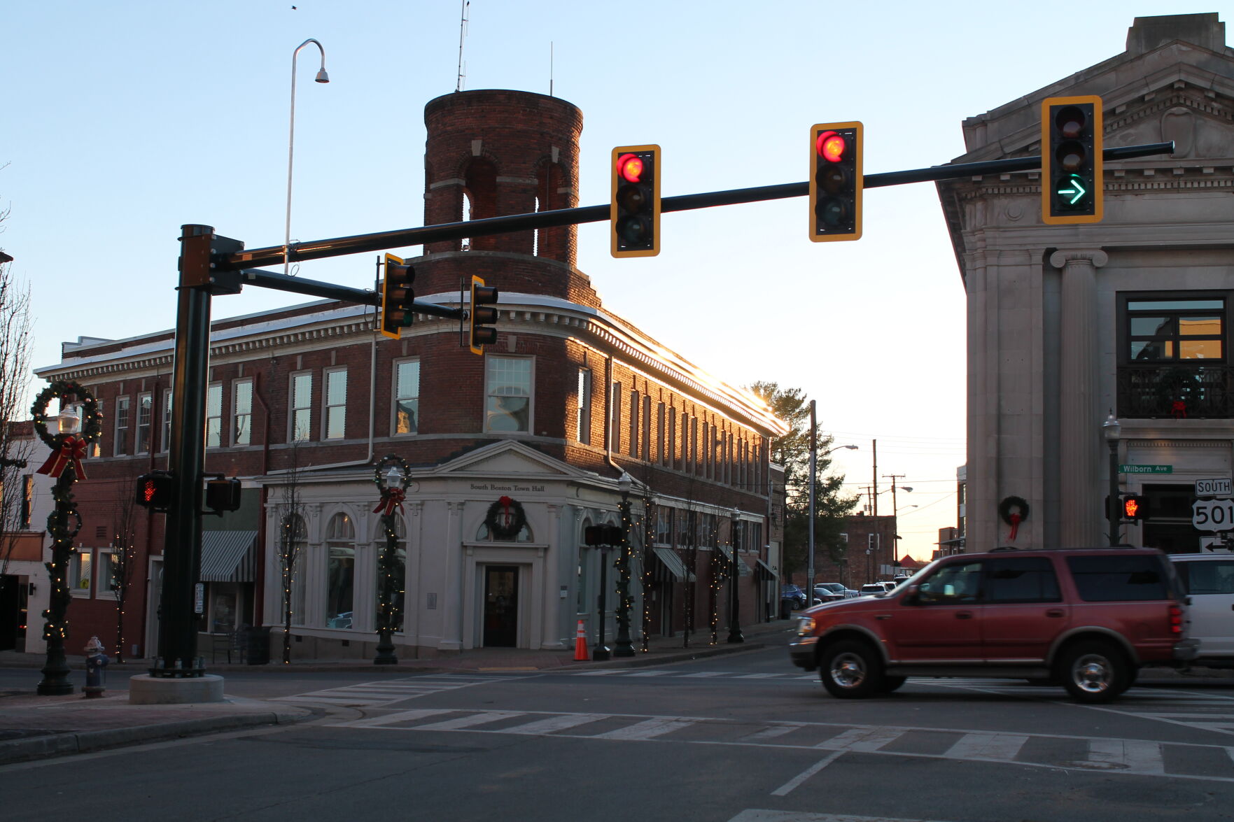 New traffic signals put in place in downtown South Boston | Town of ...