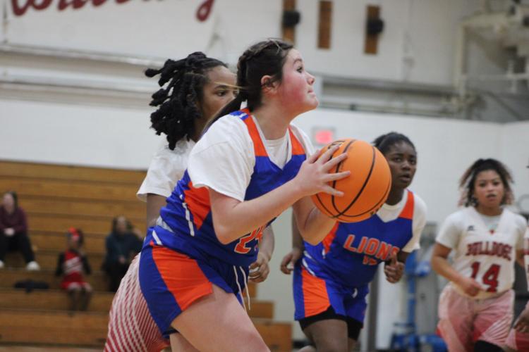 Halifax Middle School girls basketball picks up district win over ...