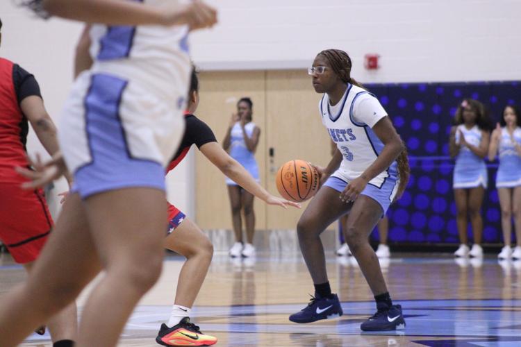 Comets come up short in 42-41 heartbreaker against Mecklenburg | Prep ...