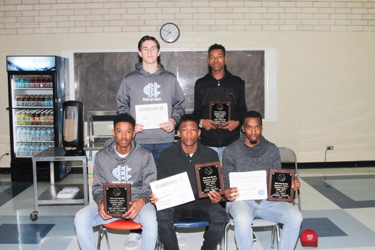 Student-athletes honored at banquet | Prep Sports | yourgv.com