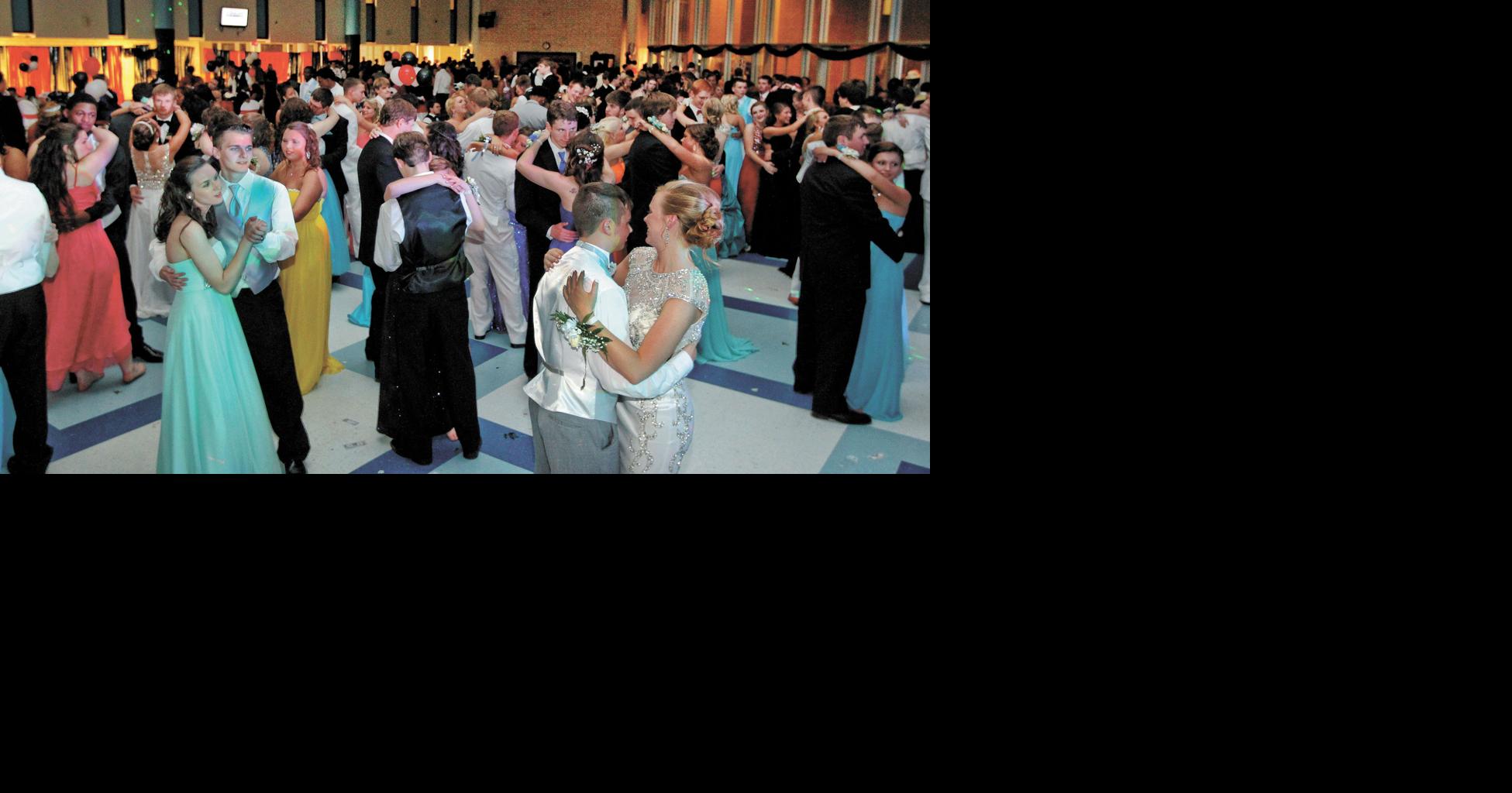 ‘Vegas Nights’ theme for Halifax County High School Junior-Senior Prom ...