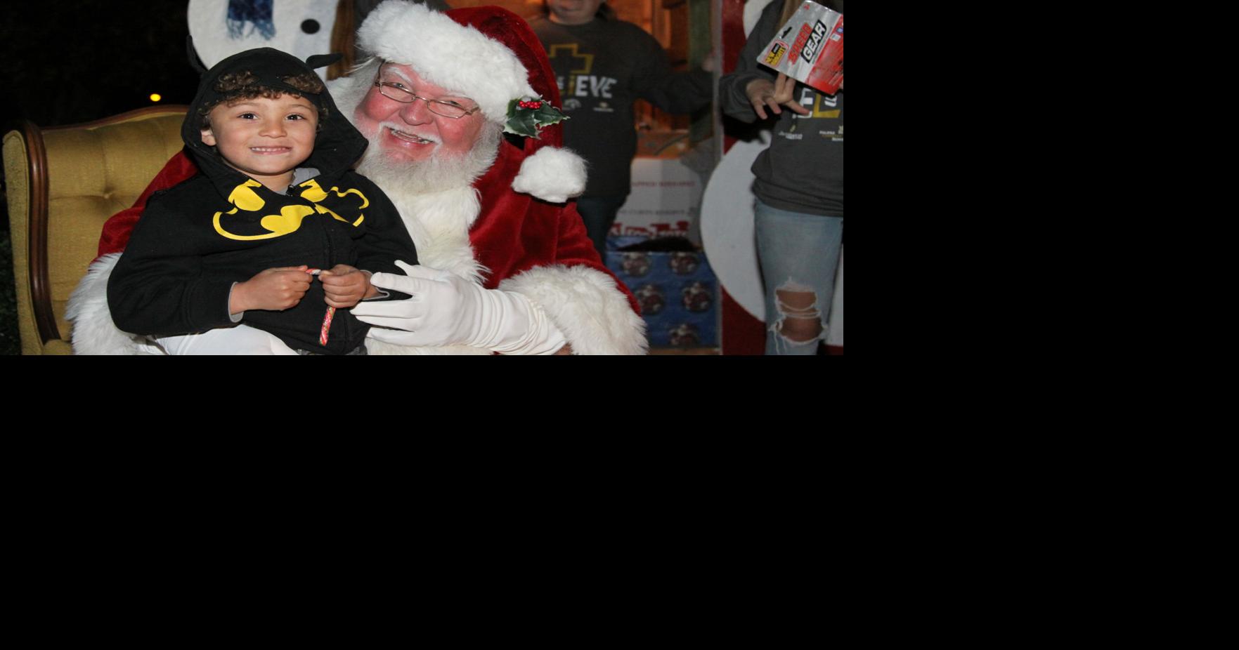 PHOTOS: South Boston Christmas Parade | Featured | yourgv.com