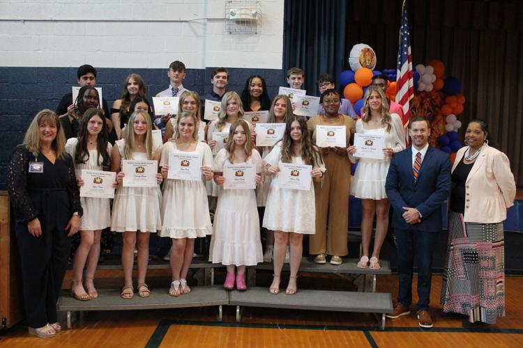 Eighth grade awards and promotion ceremony | Education | yourgv.com