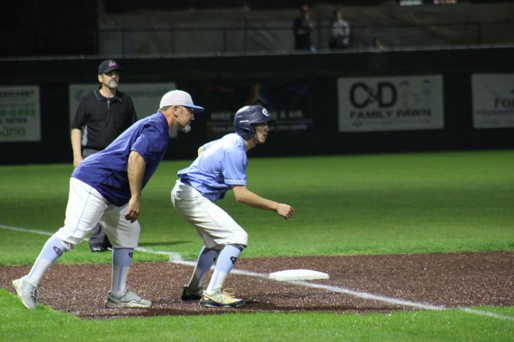 Mabe’s walk-off lifts Comets into district tourney title game | Prep ...