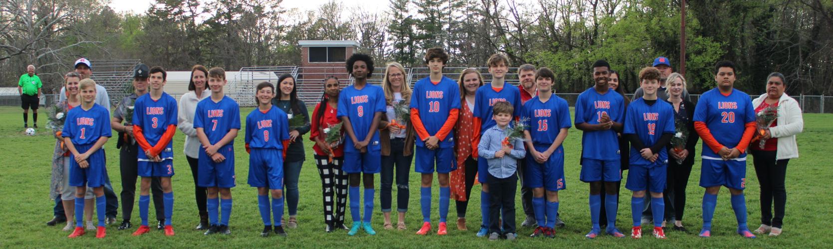 Eighth graders dominate in 9-0 win | Prep Sports | yourgv.com