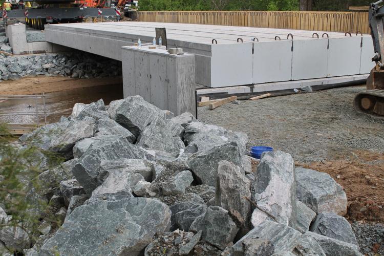Beaming up: New bridge on Oak Level Road takes shape with Friday ...