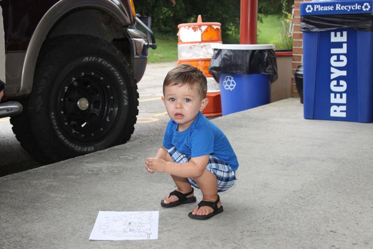 Food, gardening highlight market offerings in summer celebration ...