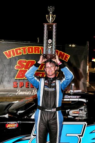 Driver emerges at top of competitive rookie class | Racing | yourgv.com