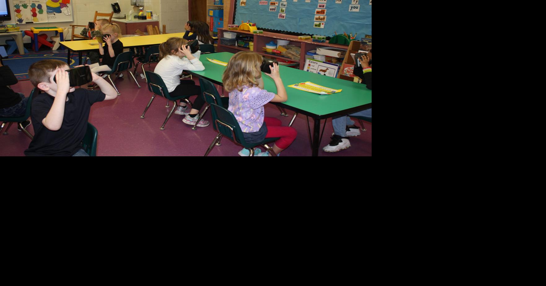 Students go on Google expedition | Education | yourgv.com