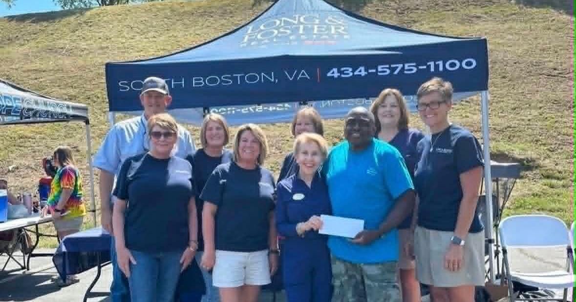 Local car show brings in thousands | Local News | yourgv.com