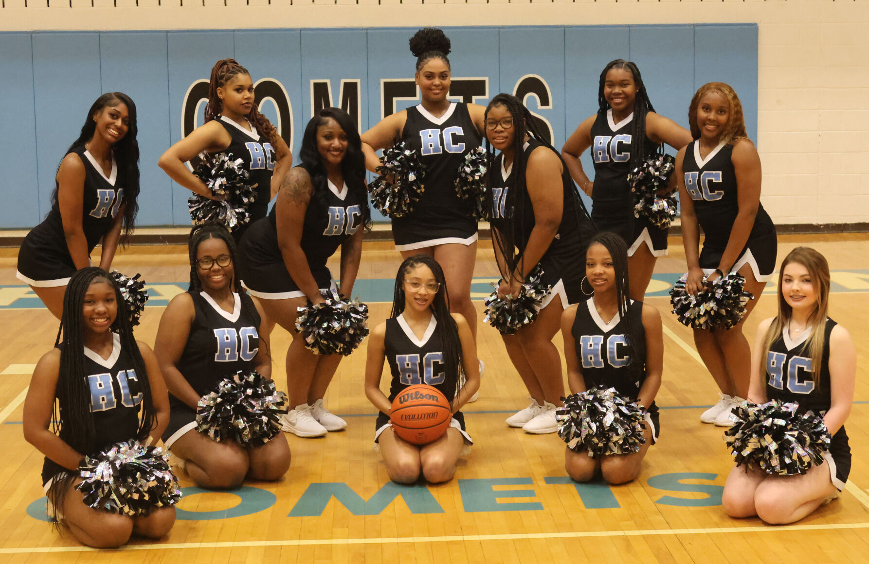 Cheerleading teams ready for action | Prep Sports | yourgv.com