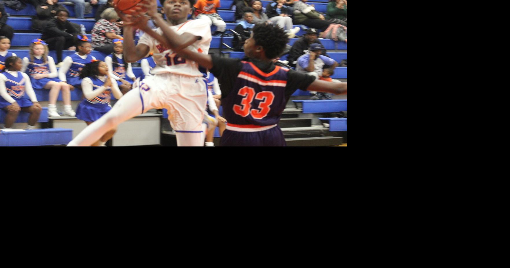 Barksdale, Clardy finish in double-digit scoring in Lions’ easy win ...