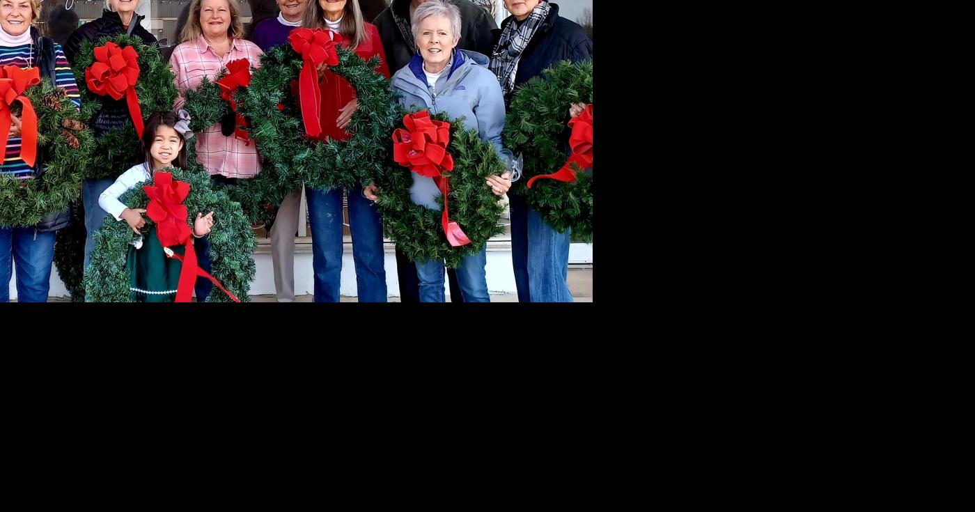 Halifax Woman’s Club decorates businesses | County Life | yourgv.com