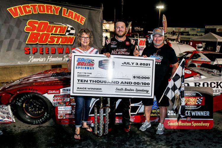 Bobby McCarty tops the field on late-race restart | Racing | yourgv.com