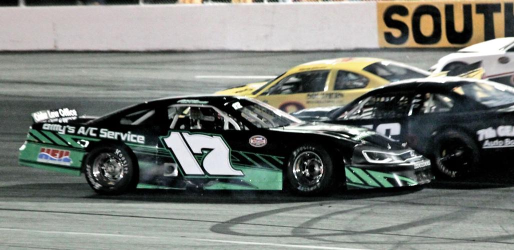 Willis extends win streak | Racing | yourgv.com