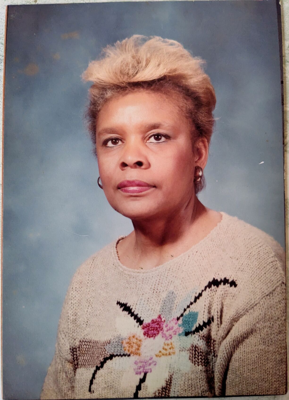 Lottie Mae Tucker Coleman | Obituaries | yourgv.com