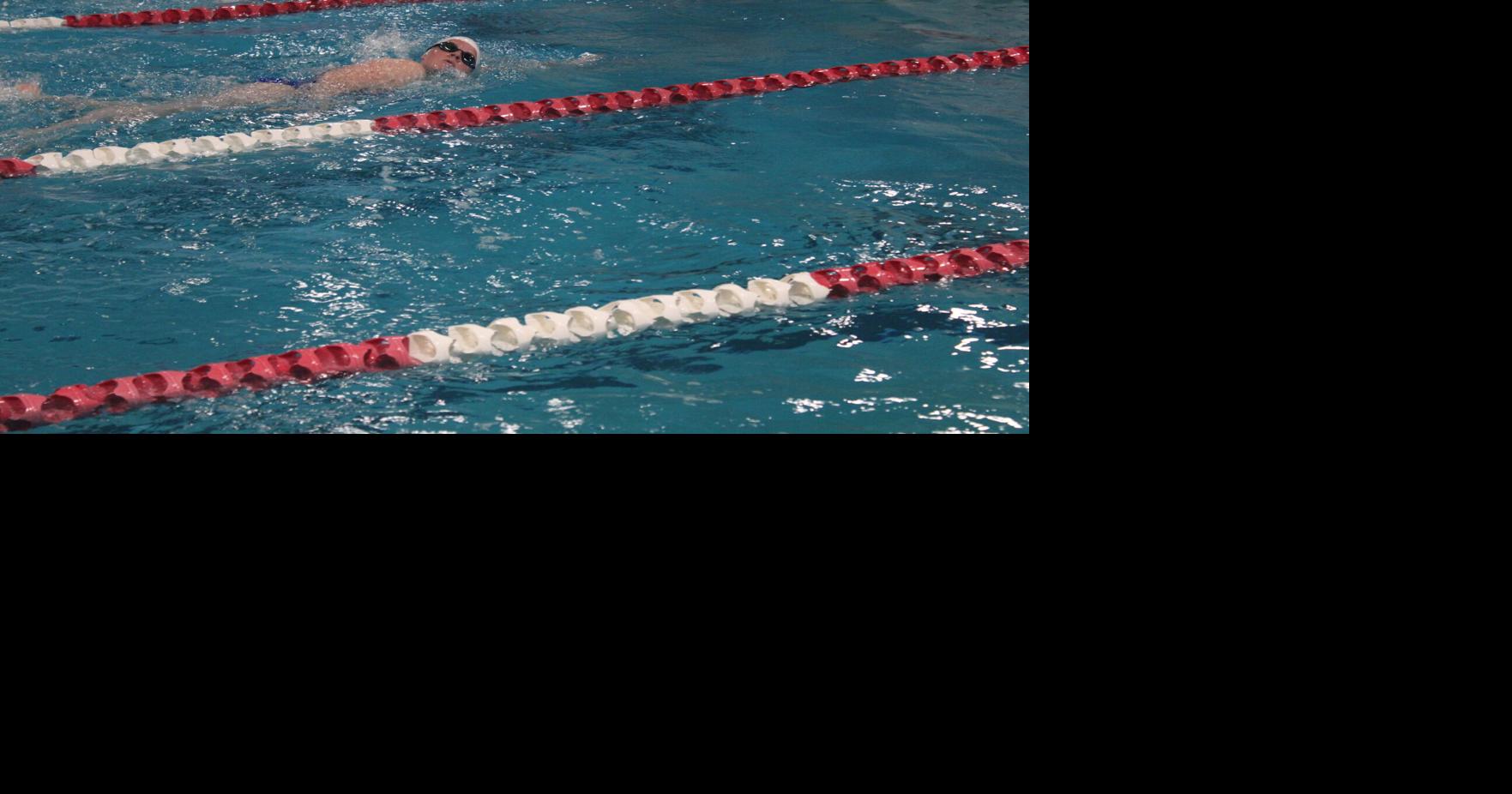 Halifax girls, boys lap Heritage | Prep Sports | yourgv.com