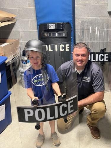 Kindergarten student surprised as ‘Little Employee of the Year ...