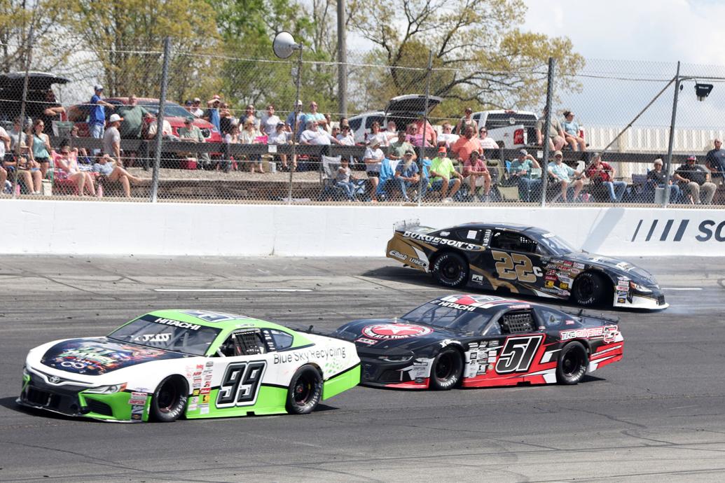 McCarty, Sellers split wins at South Boston Speedway | Racing | yourgv.com
