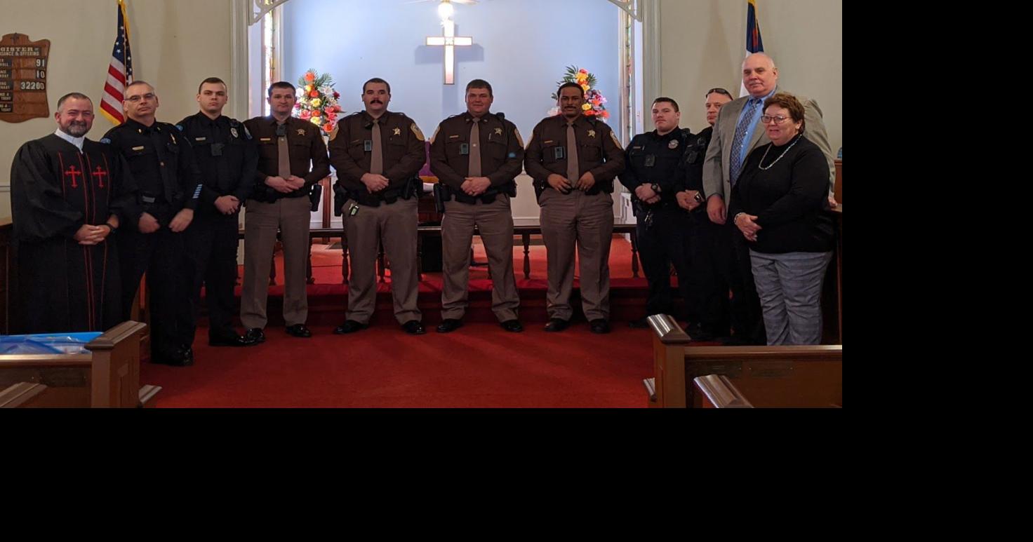 Church honors law enforcement officers | Religion | yourgv.com