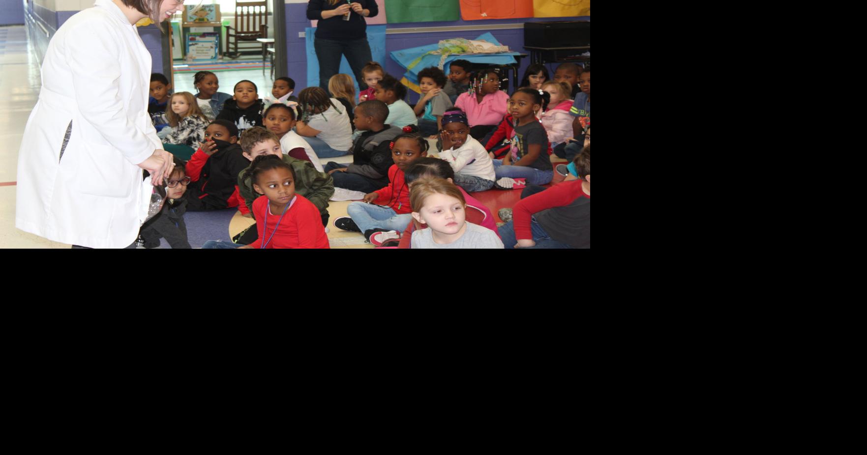 Students participate in real-world math exposition | Education | yourgv.com