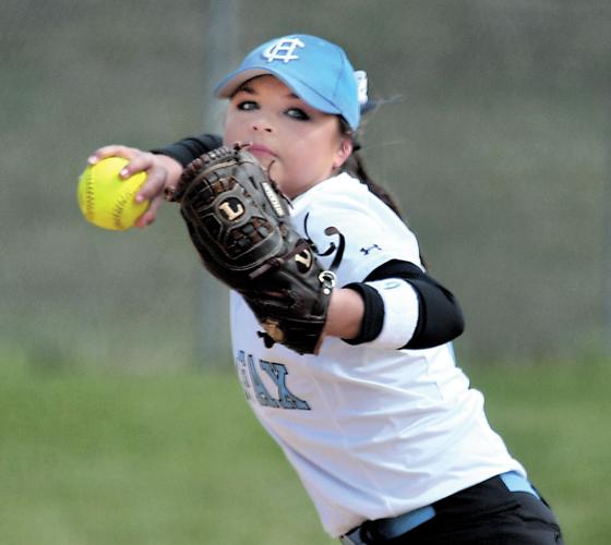 Scrimmage loss to Atlee ends pre-season | Prep Sports | yourgv.com