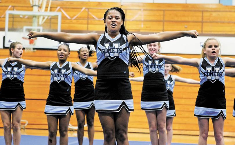 Comets cheerleaders unveil new competition routine | Prep Sports ...