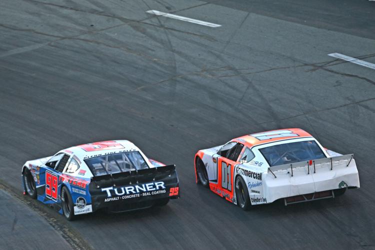 High-stakes finale: Riggs, Sellers, Borst to battle for Late Model ...