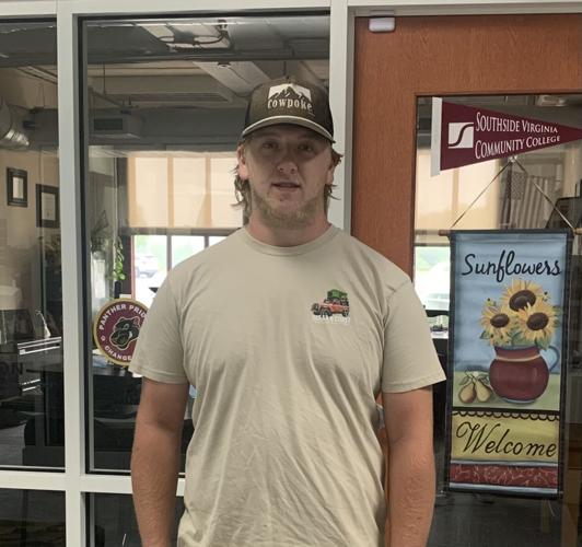 Foundation awards more than $26K in scholarships | Education | yourgv.com