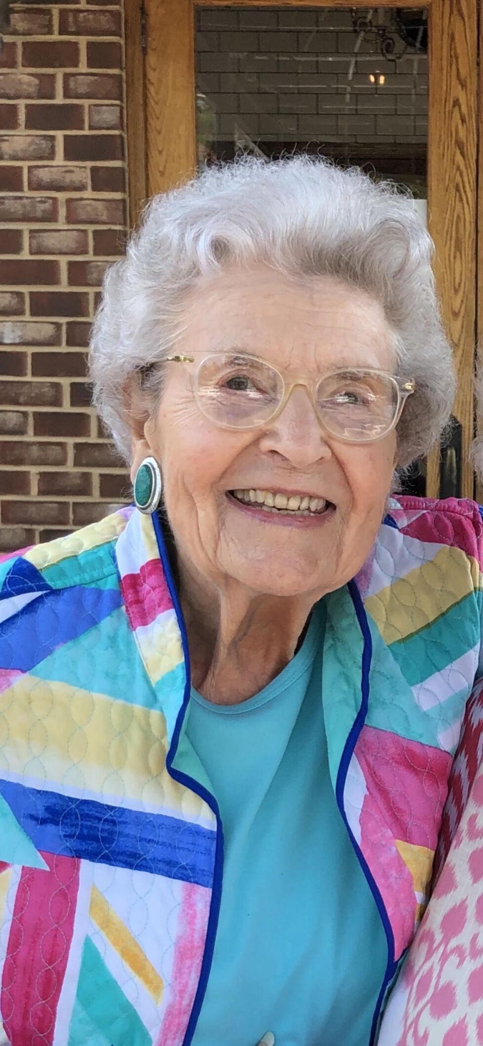Ann Gayle Winston Roberts | Obituaries | yourgv.com