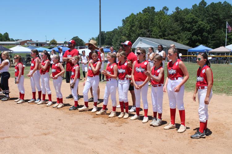 Dixie softball tournament gets underway | Local Sports | yourgv.com