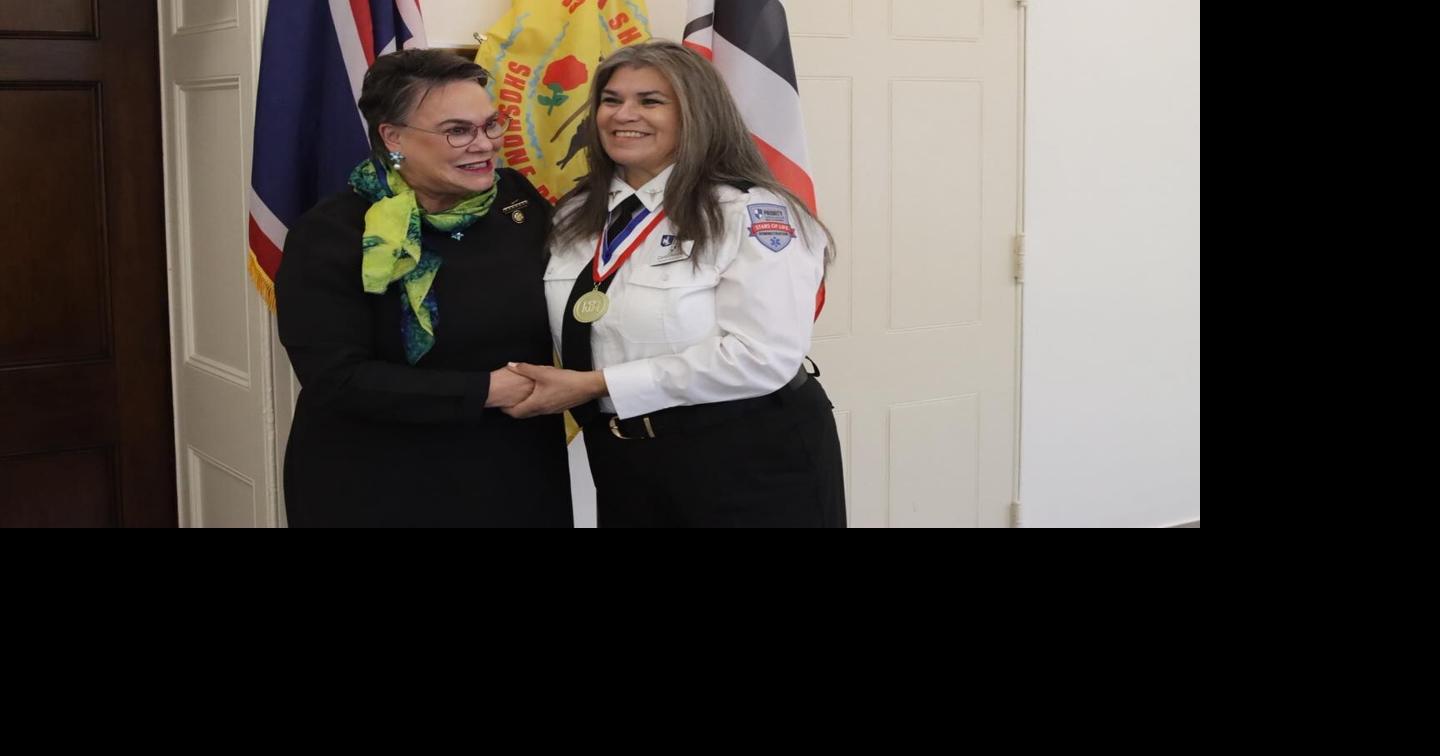 Frontier Ambulance employee receives 'Star of Life Award', celebrated ...